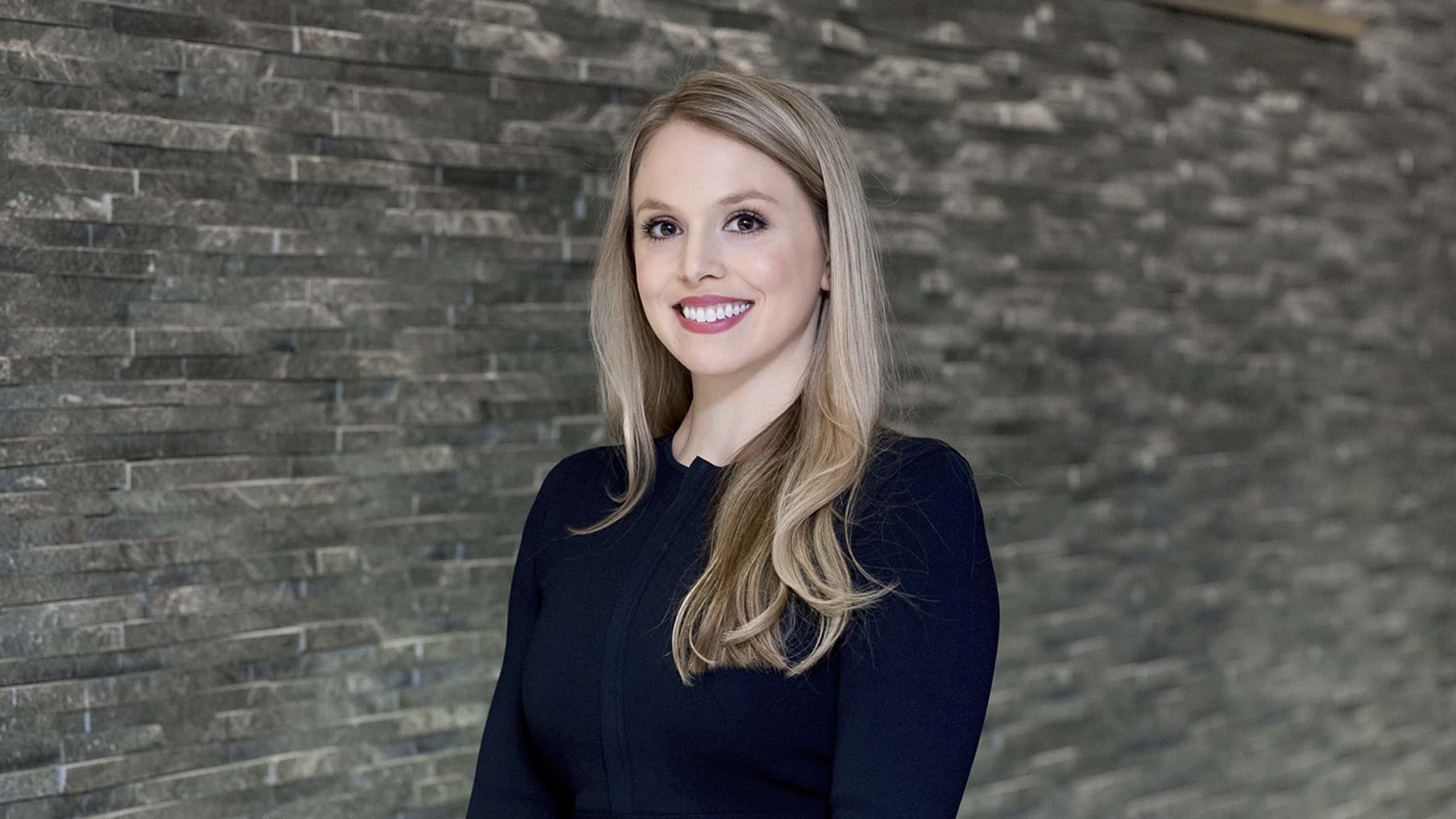 Jessica Pestronk | PIMCO