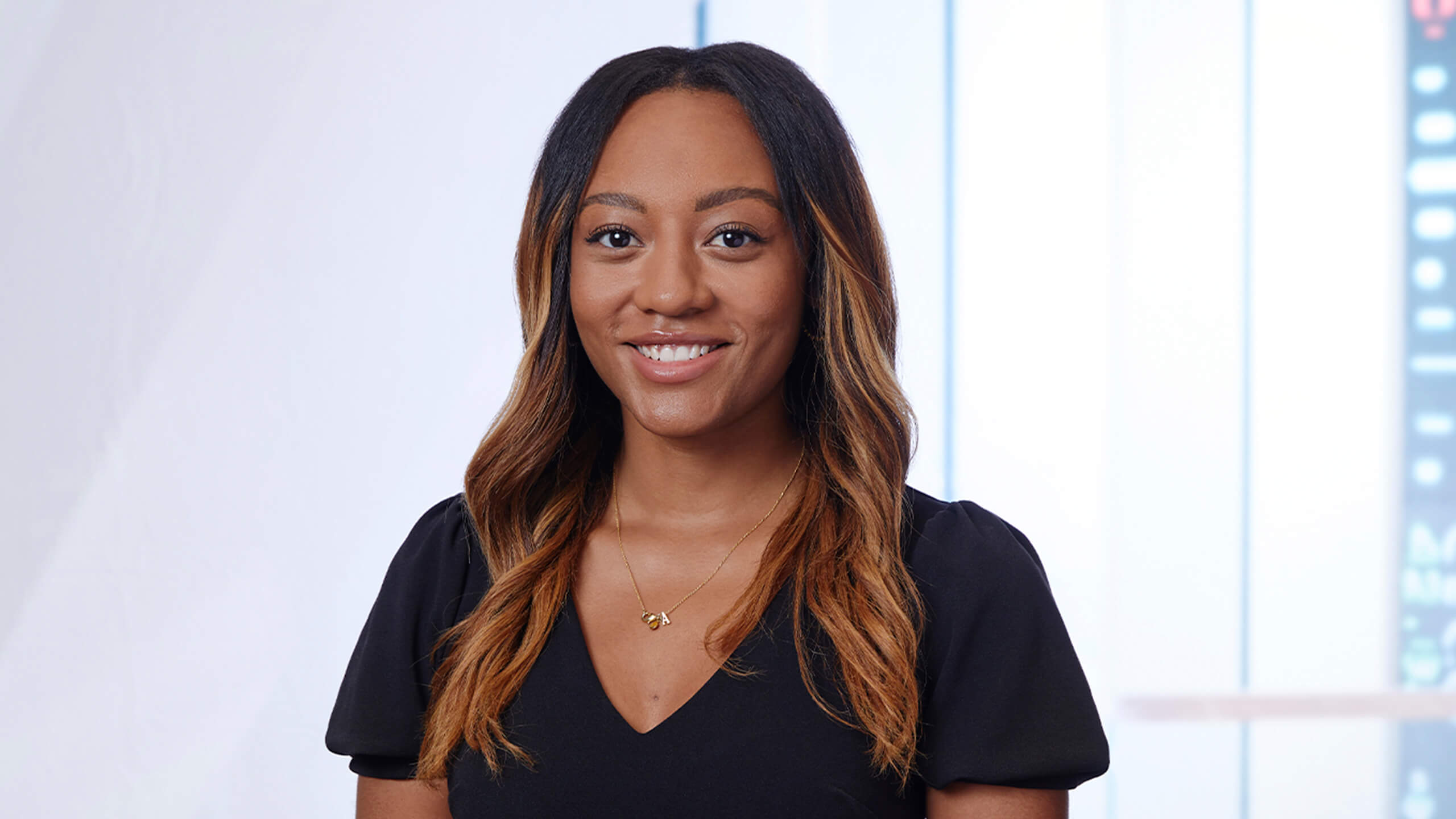 Antonese Robertson | PIMCO