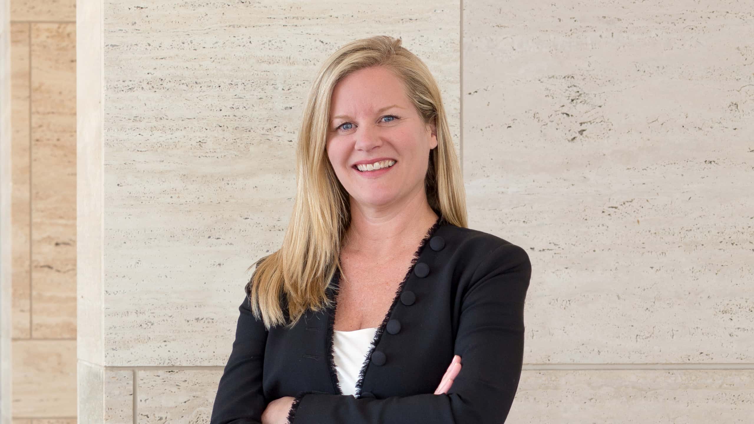 Robin Shanahan | PIMCO