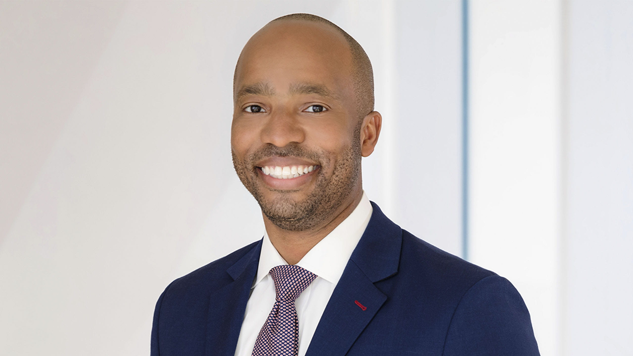 Ivan Anderson | PIMCO