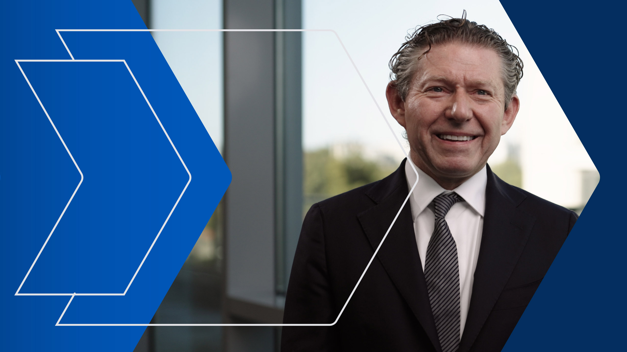 Seeking Income, Navigating Change (video) | PIMCO