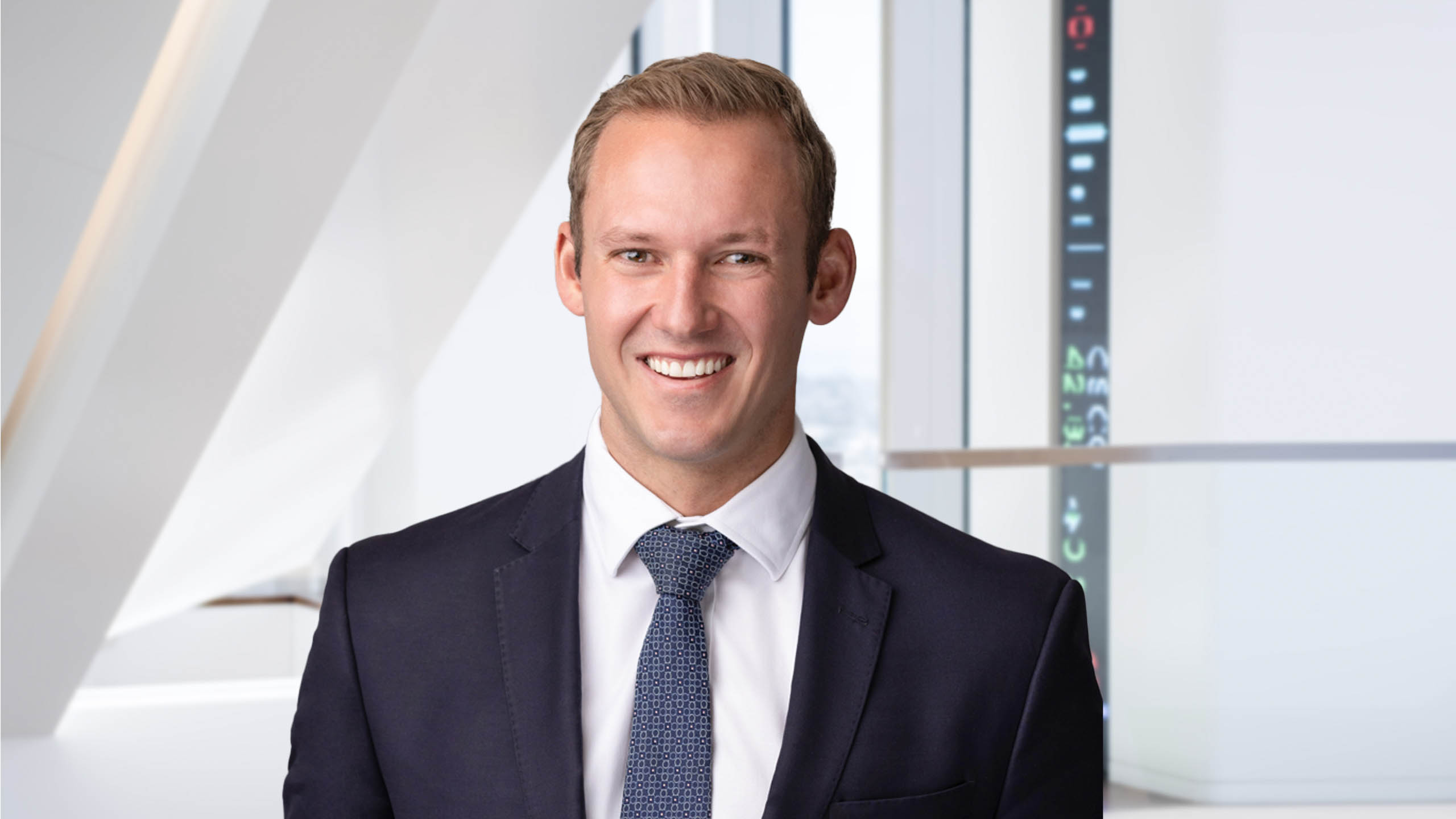 Lachlan Pullar | PIMCO