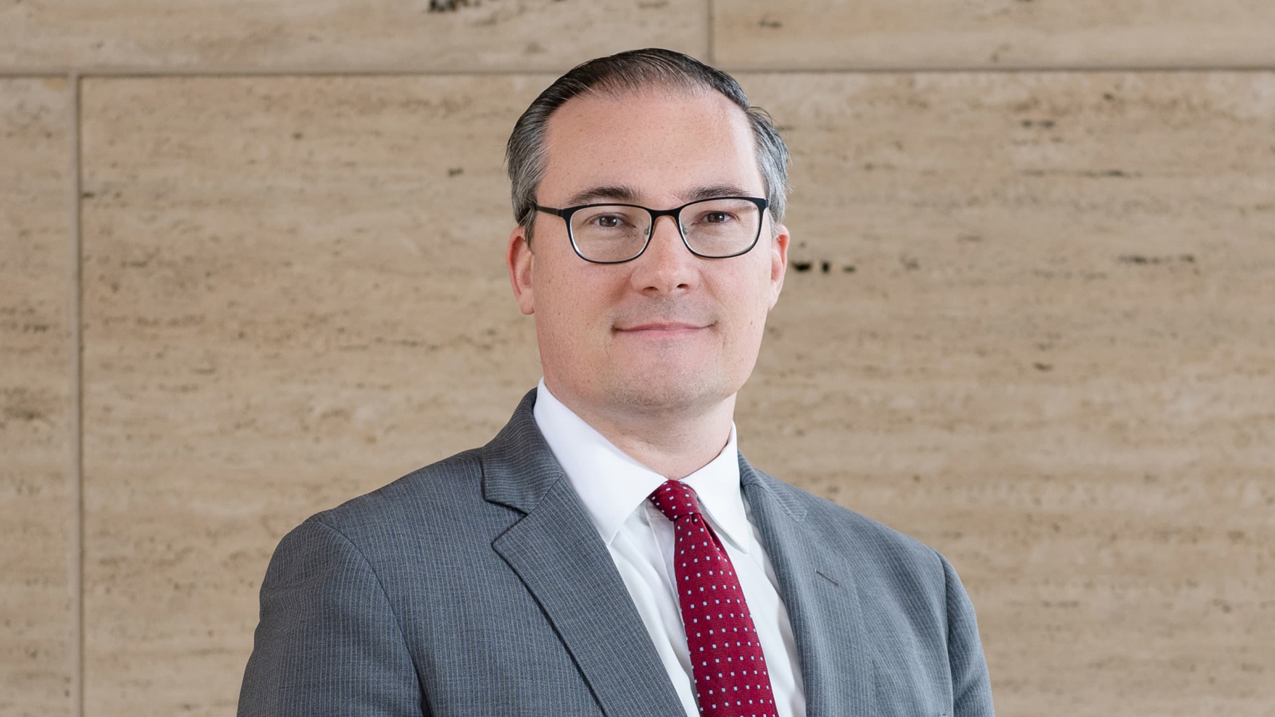 Justin W. Barnum | PIMCO