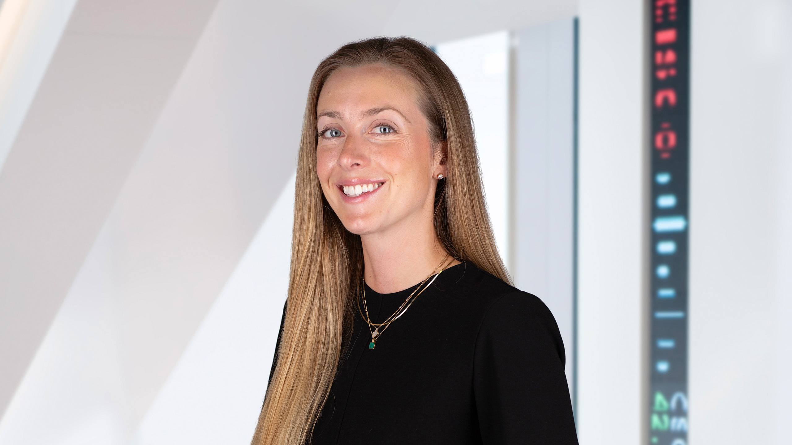 Sarah Dalton | PIMCO