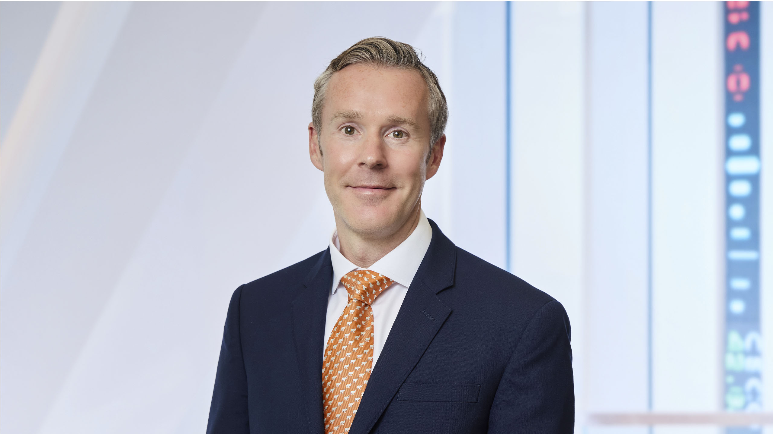 Lee Dineen | PIMCO