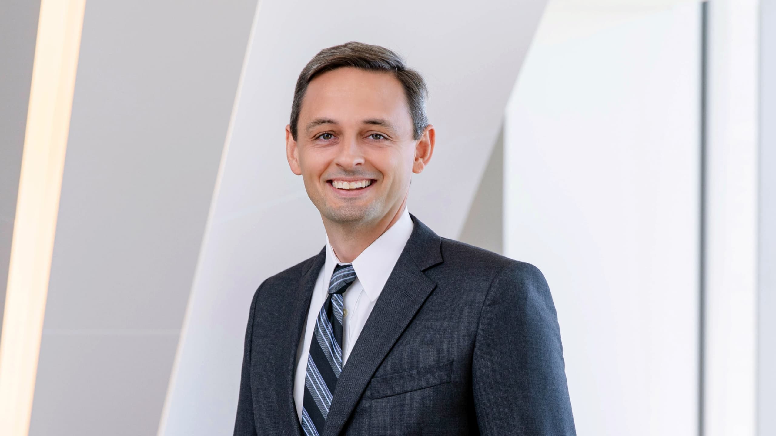 Peter Gunther | PIMCO