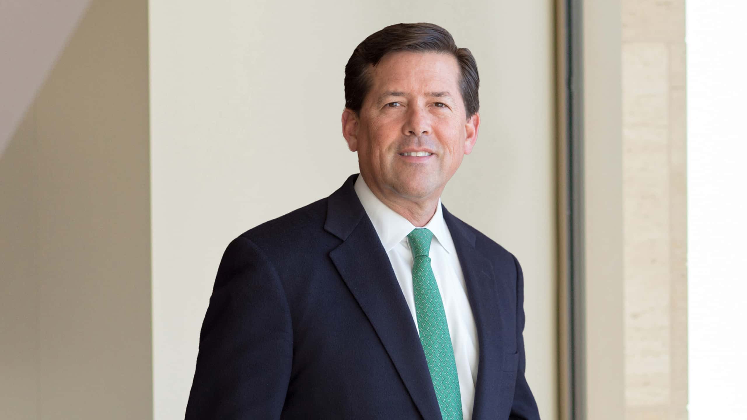 Eric Sutherland | PIMCO