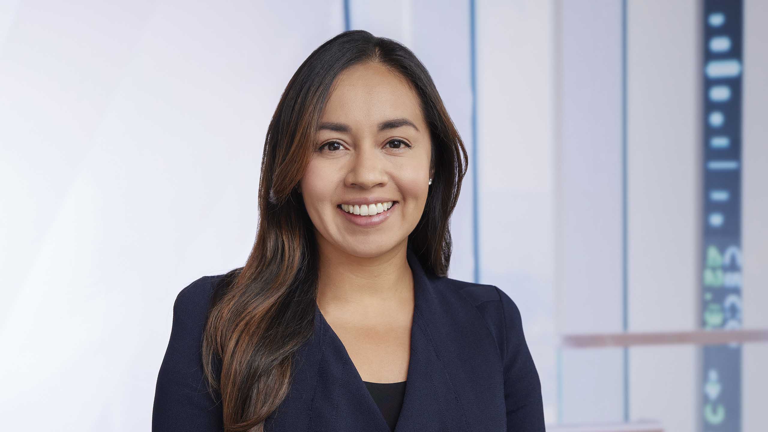 Stephania Vielma | PIMCO