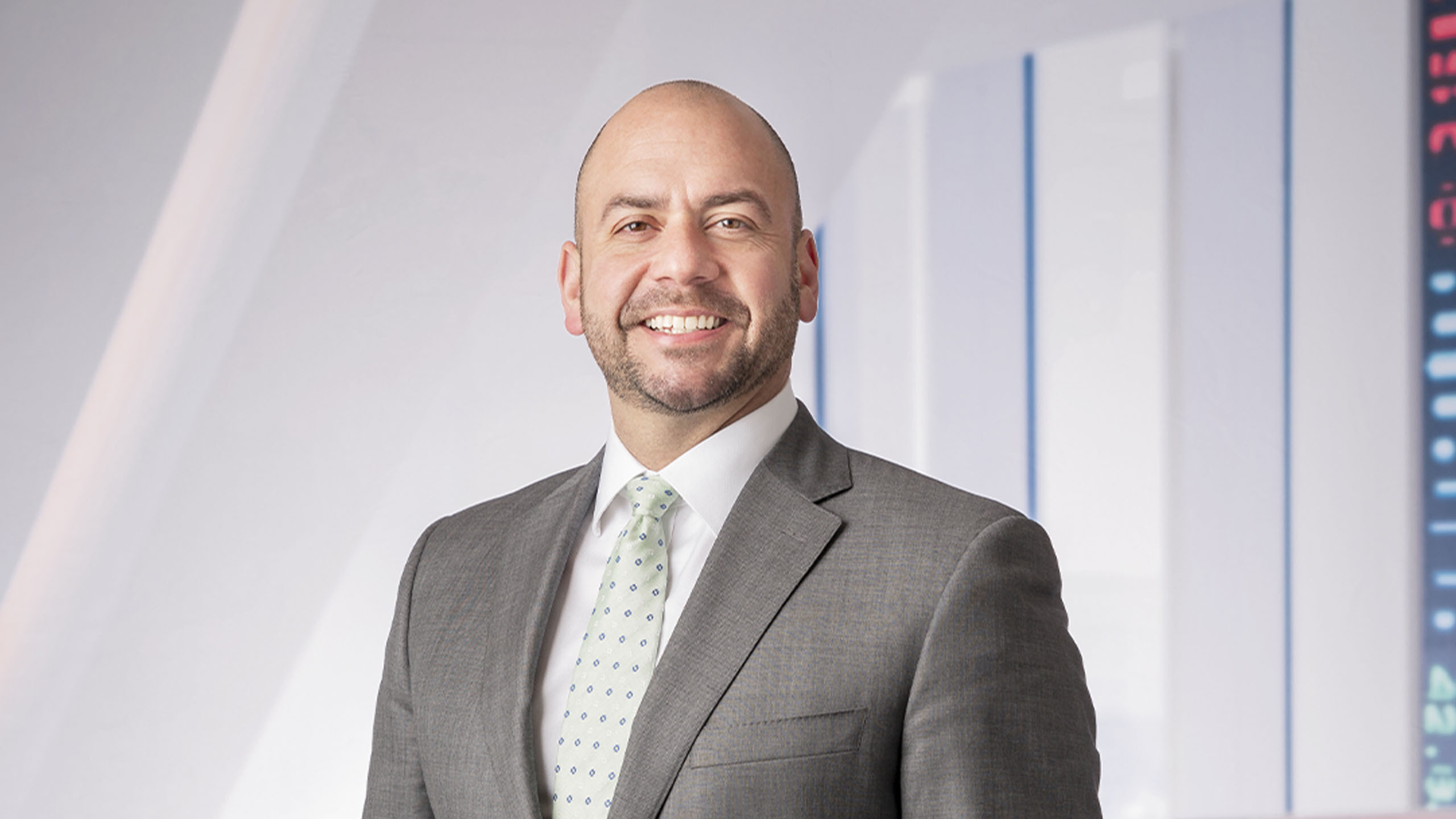 Jason Vivas | PIMCO